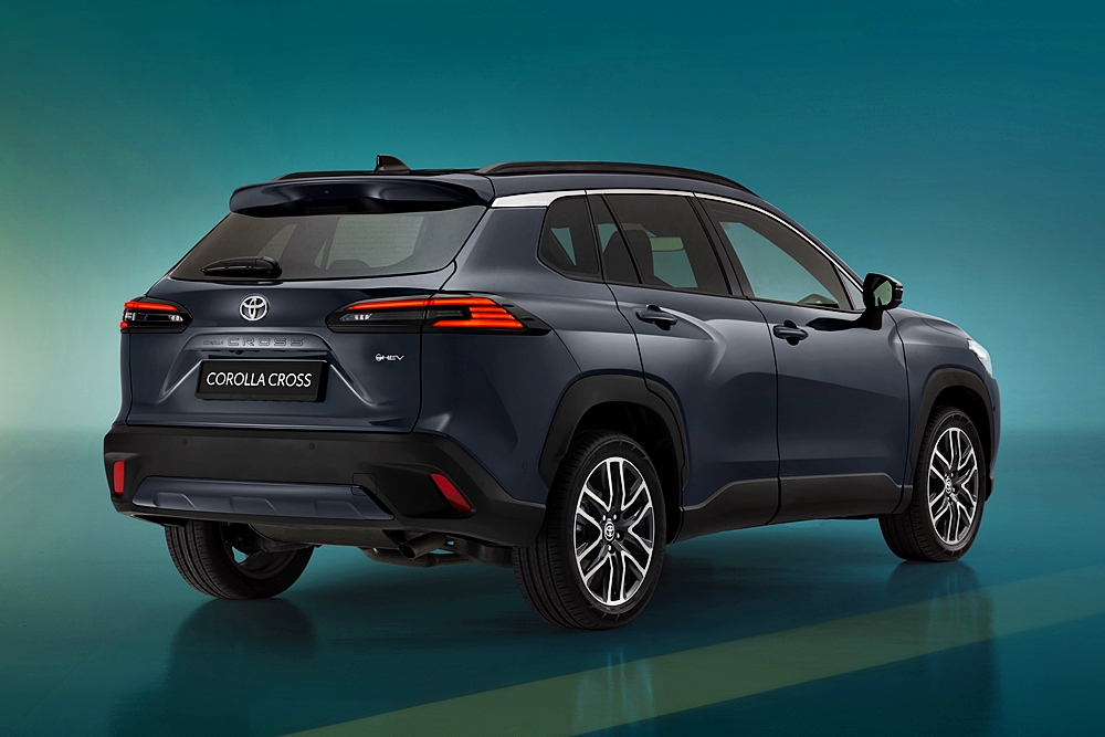 Toyota Corolla Cross GR Sport dengan rupa ala GR Corolla untuk Eropah ...