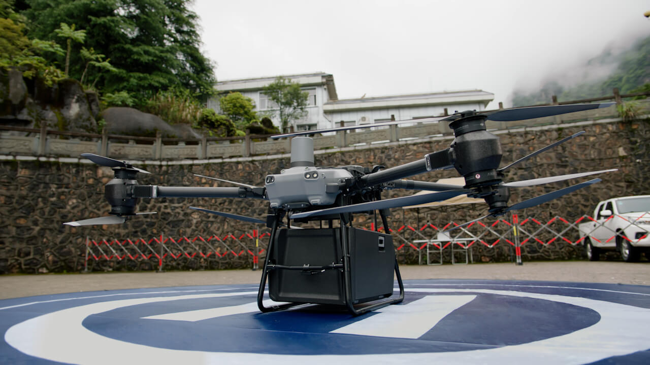 Dron DJI berjaya diuji di Gunung Everest | Careta