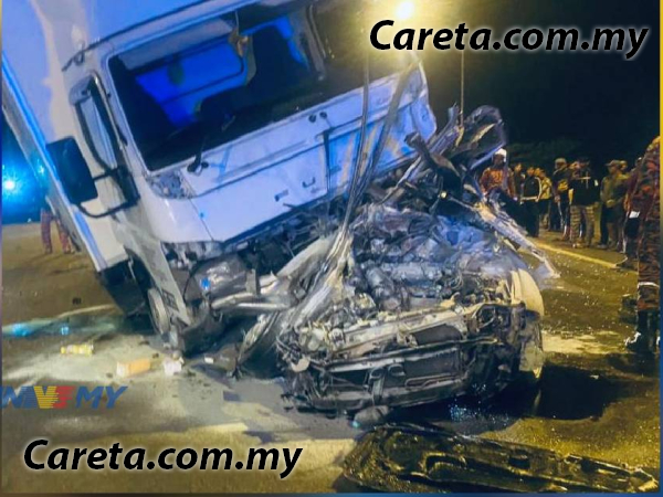 Suami isteri maut, 3 anak parah kereta dinaiki bertembung lori | Careta